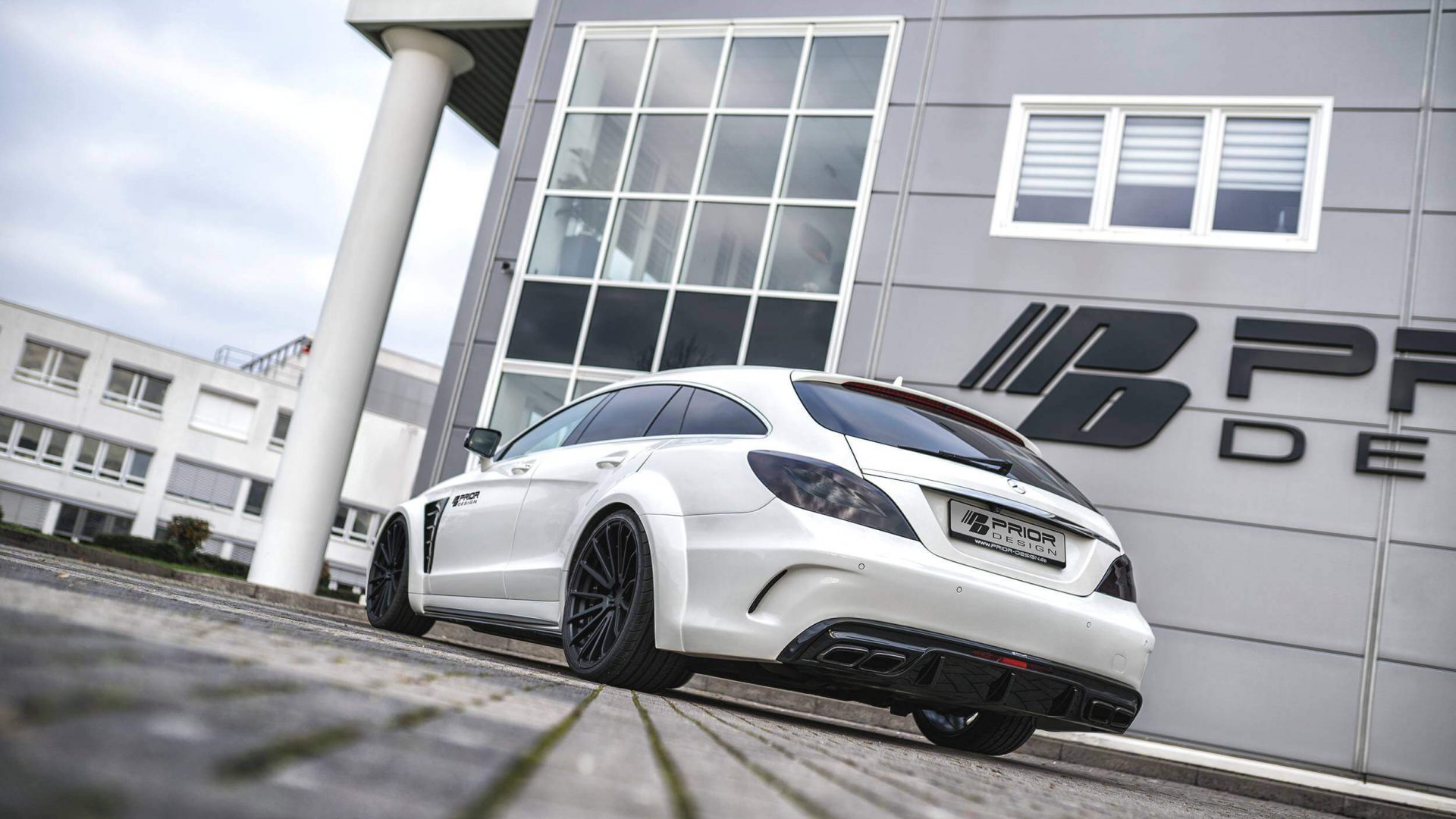 Mercedes CLS X218 Shooting Brake Tuning - Prior Design PDV4 Widebody Kit
