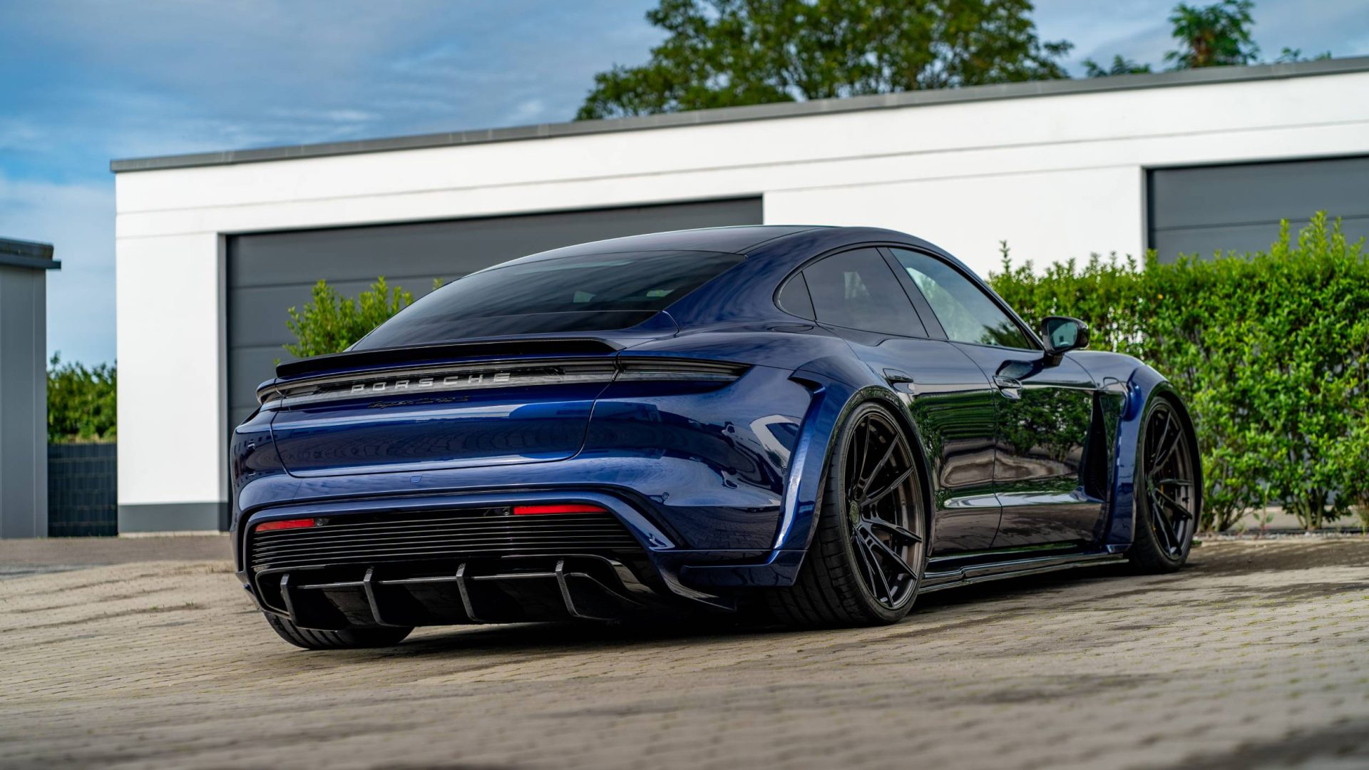 PD TE Rear Trunk Spoiler for Porsche Taycan [2019+]