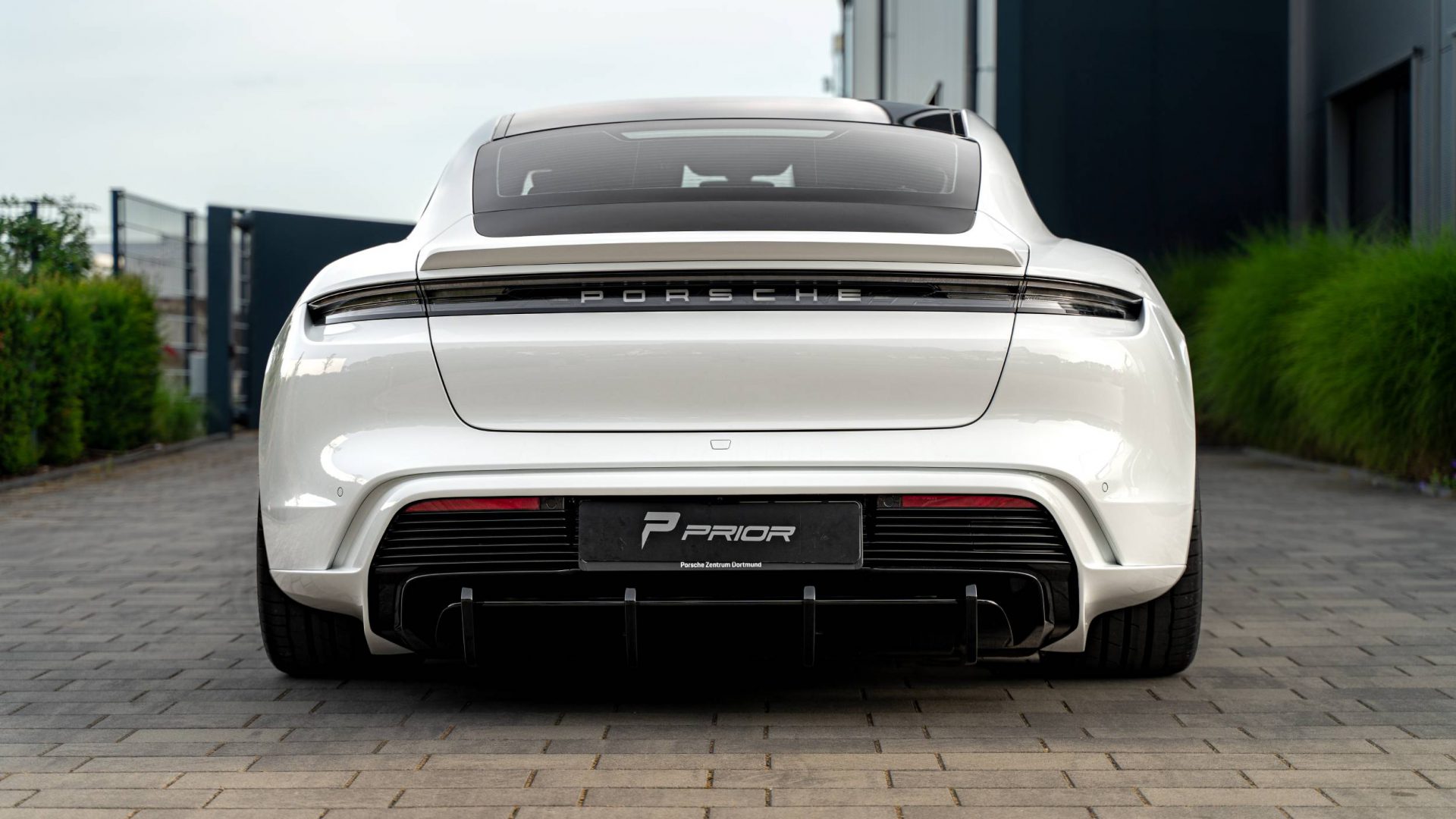 Porsche Taycan Tuning - Prior Design PD-TE Widebody Aerodynamic Kit