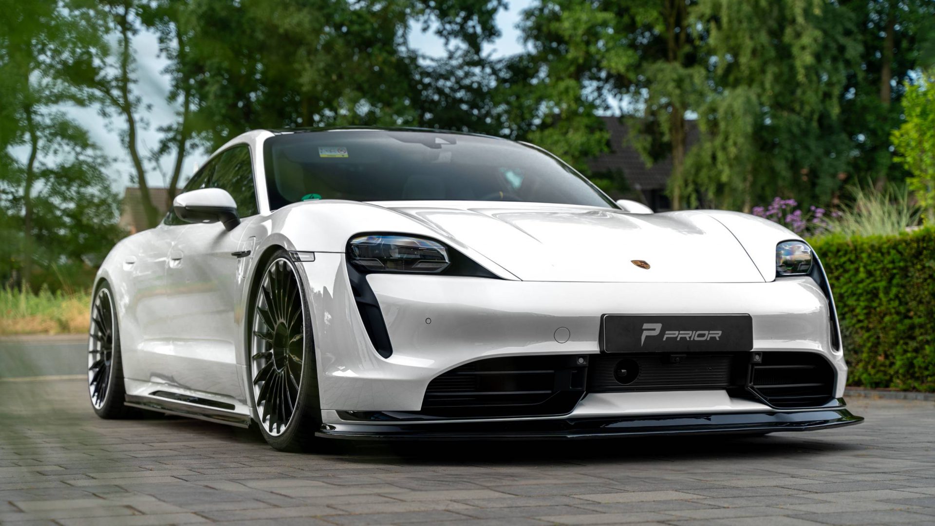 Porsche Taycan Tuning - Prior Design PD TE Aerodynamik-Kit
