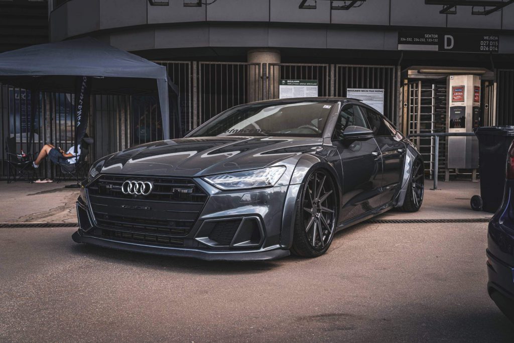 Ultrace Official 2023 - Prior Design Stand