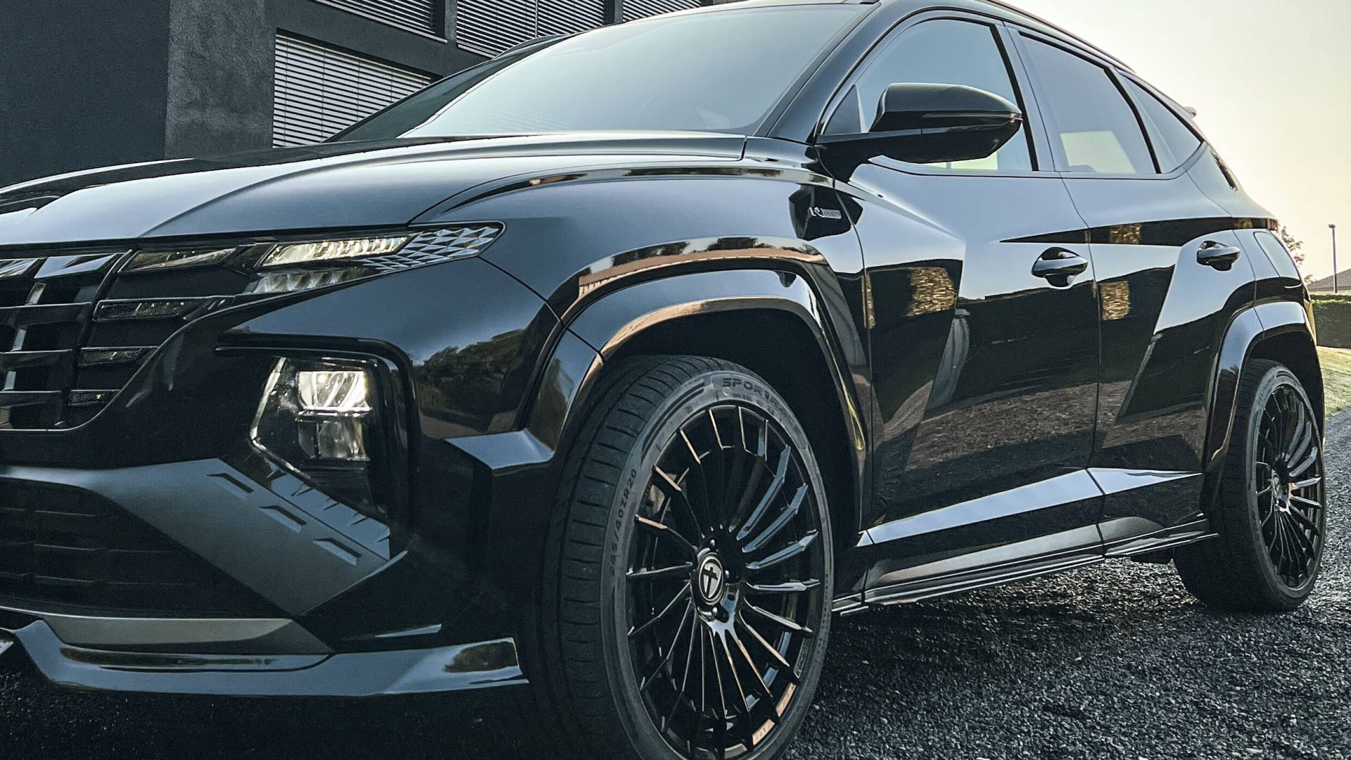 Hyundai Tucson NX4 Tuning - Prior Design PDNR30 Widebody Kit